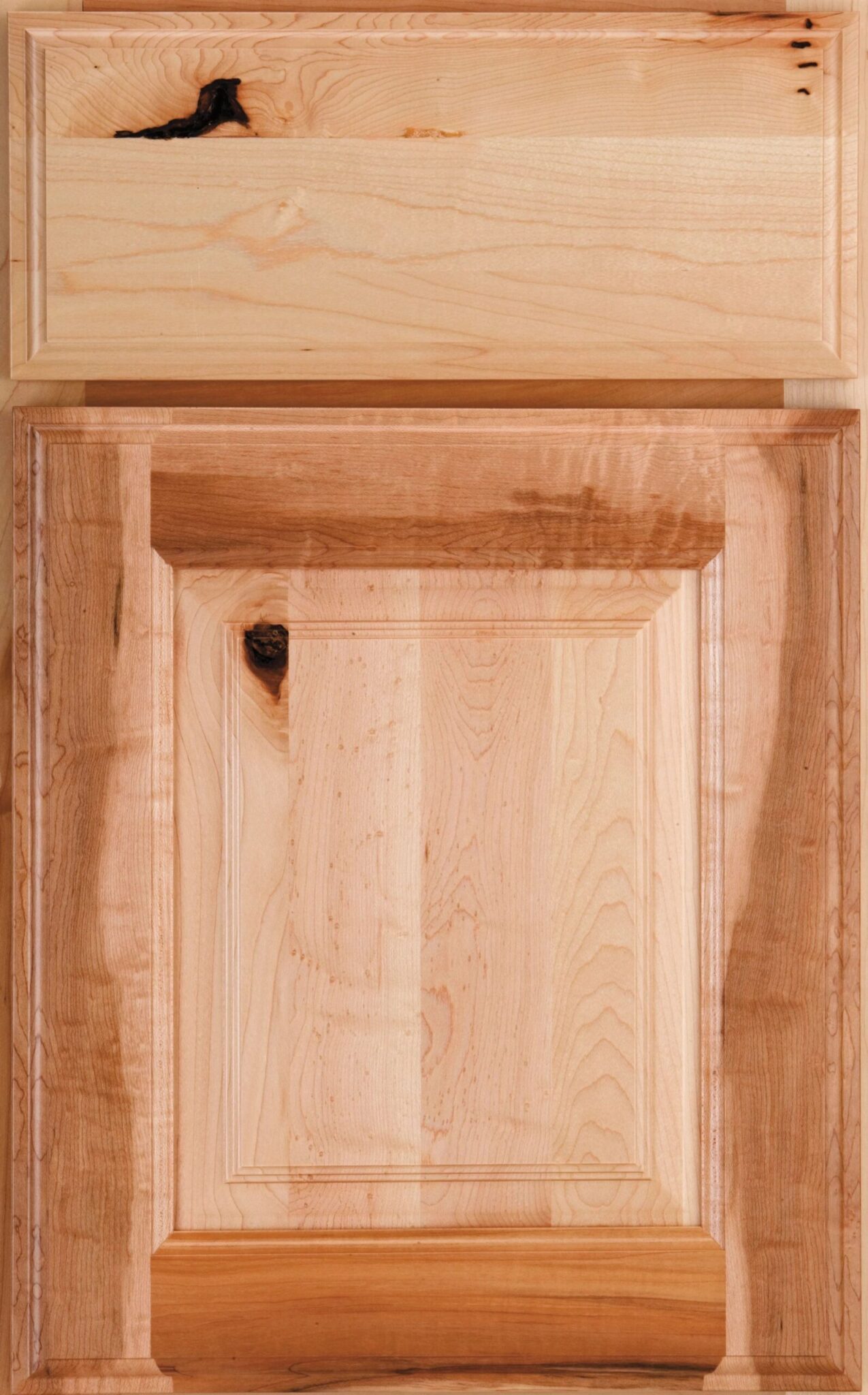 Jefferson Raised Panel | Yorktowne Cabinetry